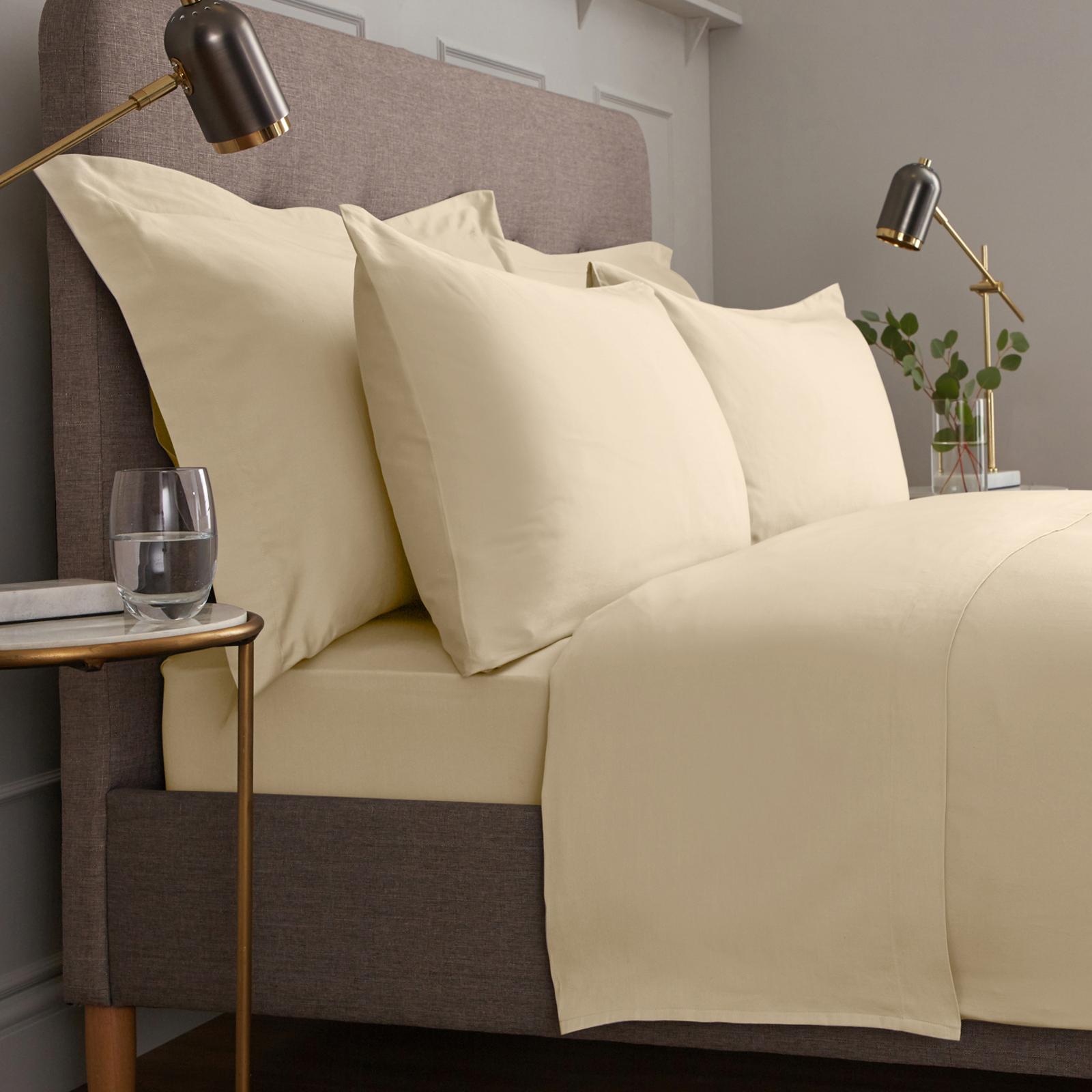 Luxury 600TC Double Fitted Sheet, Cream - BrandAlley
