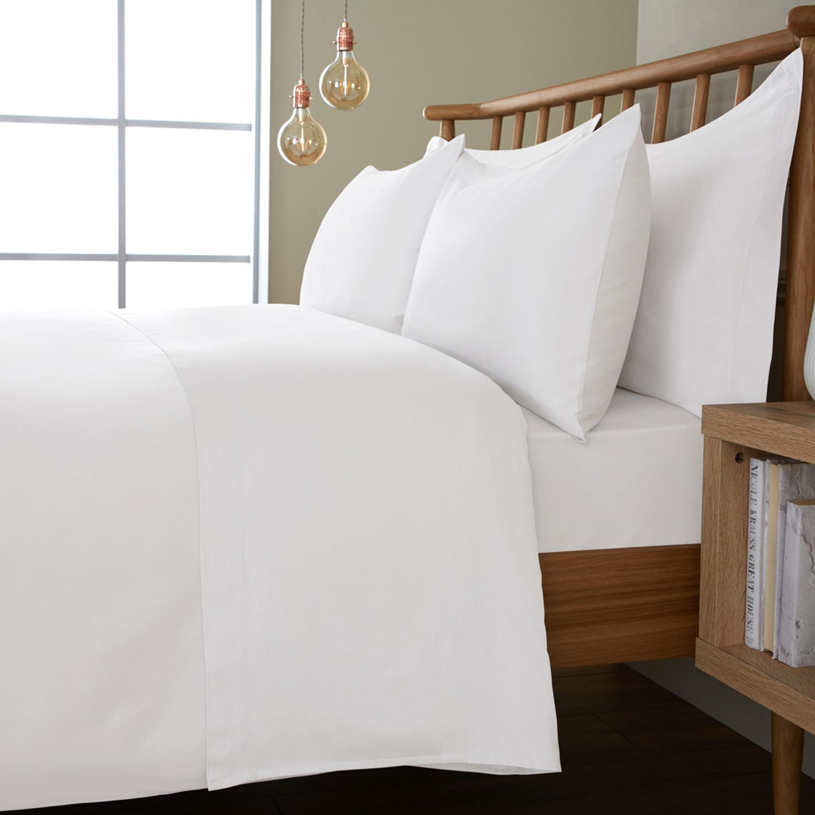 400TC Super King Flat Sheet, White - BrandAlley