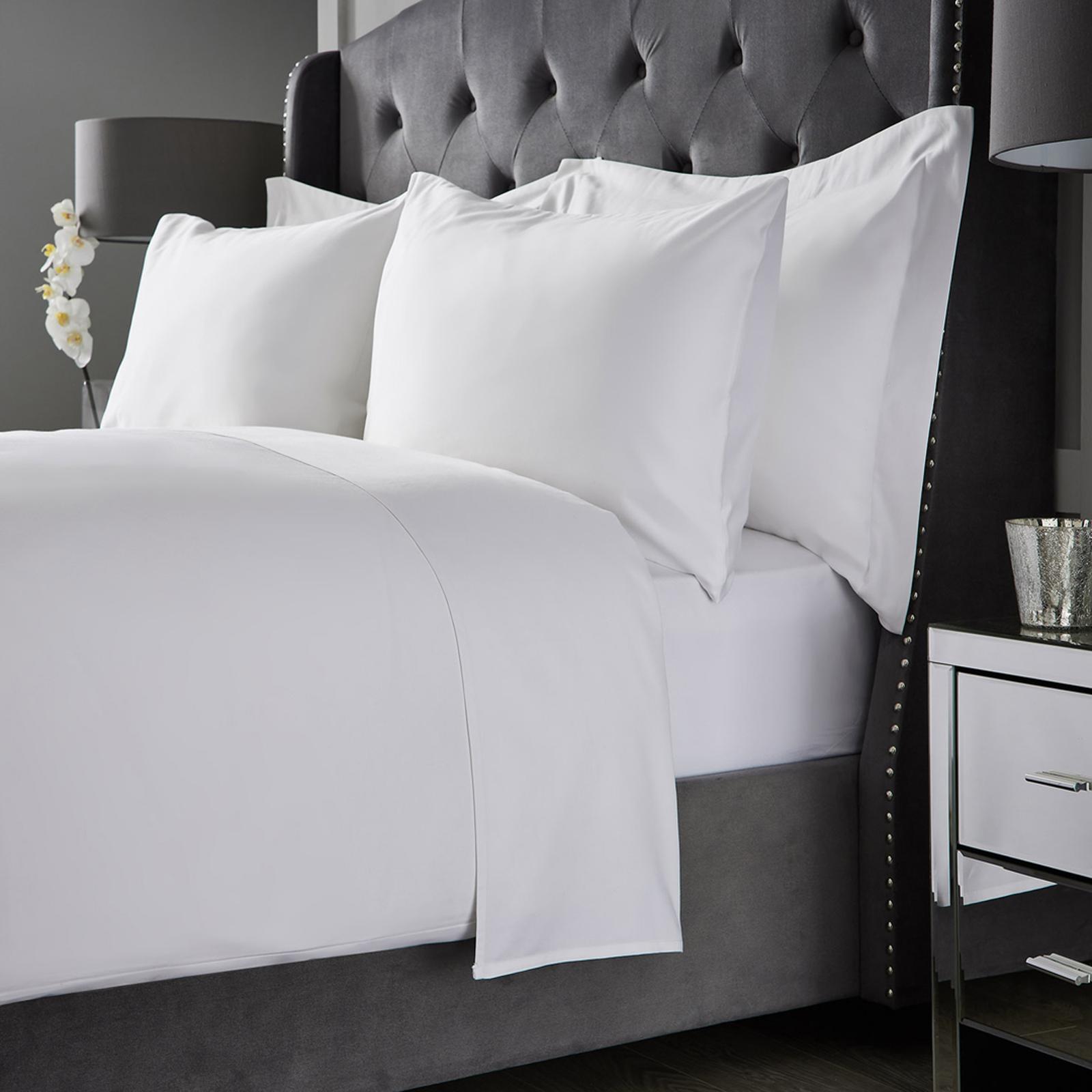1000TC Double Duvet Cover, White - BrandAlley