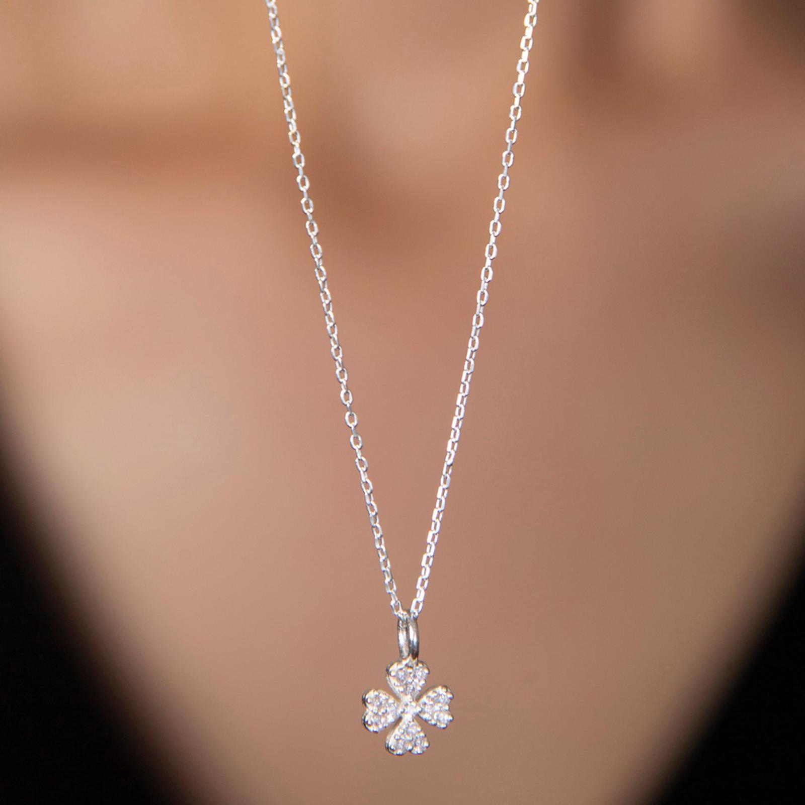 Silver Clover Necklace - BrandAlley